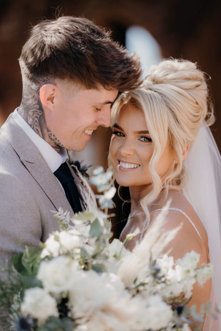 Grangefields Barn wedding; a summer Cripps & Co Celebration - Love ...